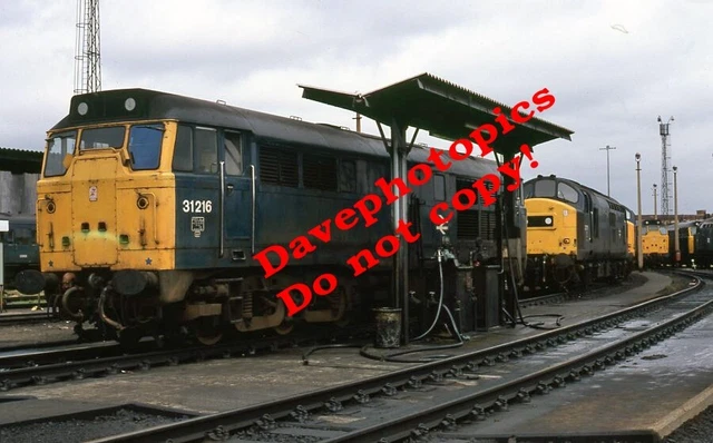 ORIGINAL 35MM Slide Railway Diesel - 31216 & 37171 @ Stratford Jul 1981 ...