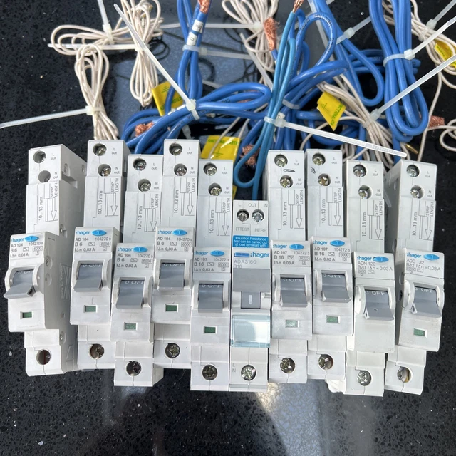 10XHAGER RCBO ADB 230V B Curve A Type 10kA 30mA Circuit Breaker Type C £21.48 - PicClick UK