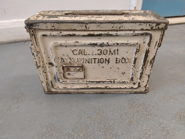 ORIGINAL WW2 ERA period American empty Military metal container for Red ...