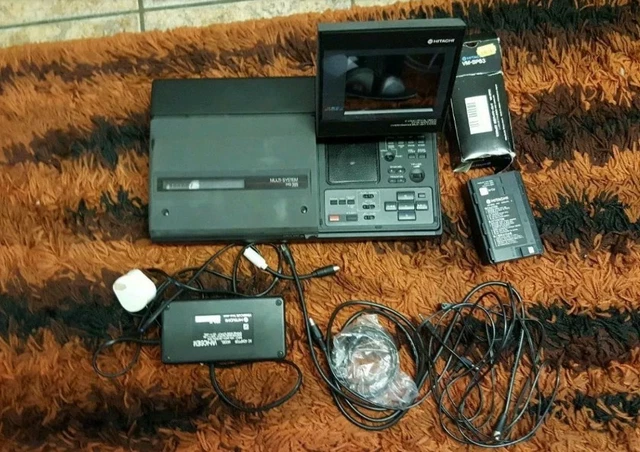 VINTAGE HITACHI VCR Vt-Lc50A Portable Laptop -Av £600.00 - PicClick UK