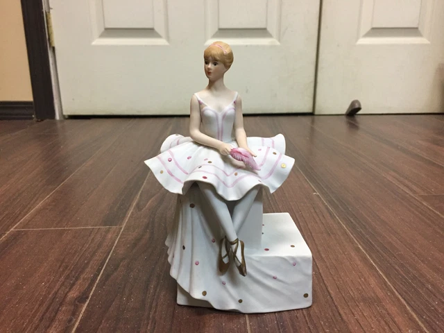 VINTAGE CERAMIC BALLERINA Music Box by Schmid 1988 Music Collectable 8 ...