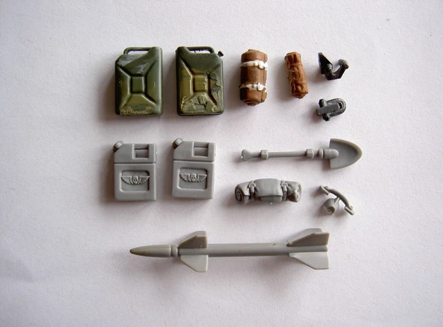#W101 WARHAMMER 40K Missile Space Marine Jerry Cans Spade Ricambi Parti ...