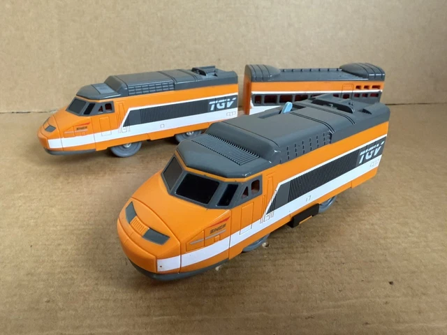 TOMY TAKARA PLARAIL Trackmaster TGV Bullet Train, 3 Piece, Working ...