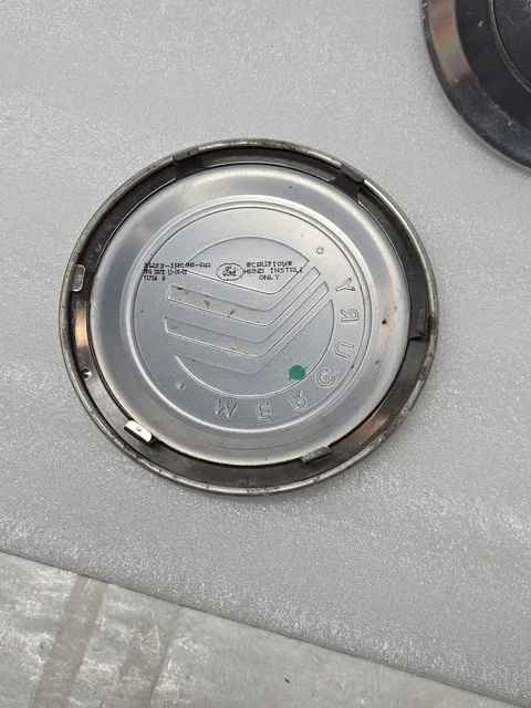 🛞CLEAN🛞 MERCURY GRAND Marquis Center Hub Cap Metal 3W33-1A096-AA ☆ ONE ...