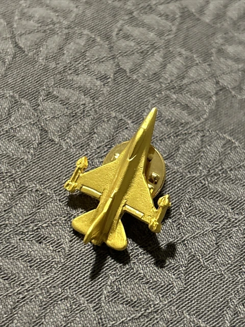 PIN'S AVION LOCKHEED-MARTIN 25 x 25 mm Chasse Rafale EUR 10,00 ...