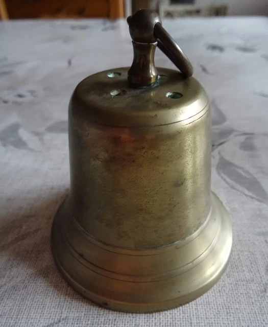 ANCIENNE CLOCHE EN bronze 9 cm de hauteur EUR 5,00 - PicClick FR