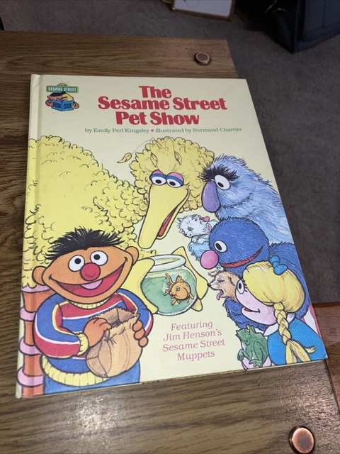 THE SESAME STREET Pet show, sesame Street Book Club HC 1980 Muppets £6. ...