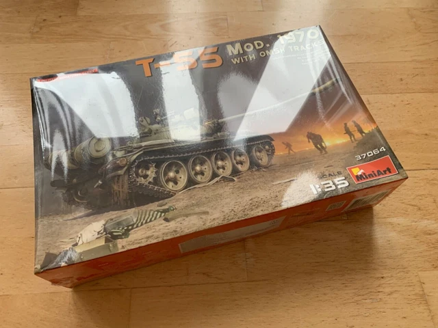 MINIART T-55 MOD 1970 With OMSh Tracks Model Tank Kit 37064 : NEW £12. ...