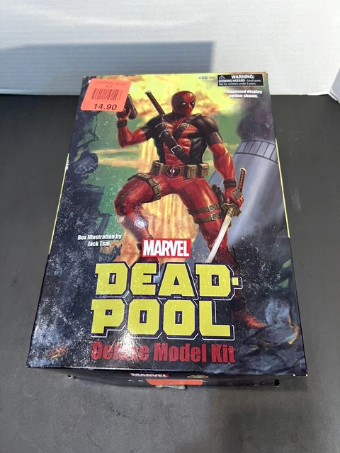 DIAMOND SELECT MARVEL Comics DEADPOOL 1:8 Scale Deluxe MODEL KIT * New ...
