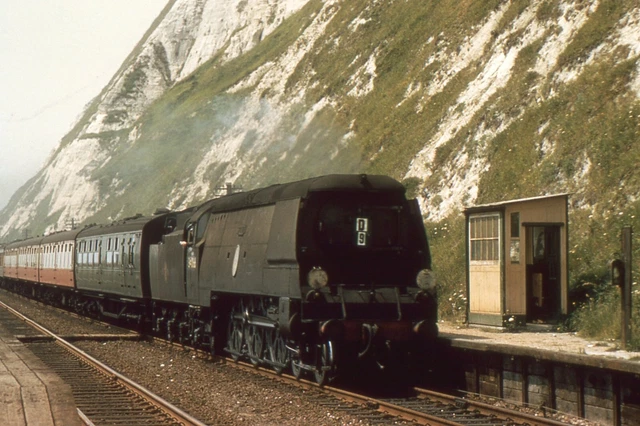 35MM RAILWAY SLIDE: COLOUR-RAIL: BRS 459: CLASS BB: 34066 SPITFIRE £2. ...