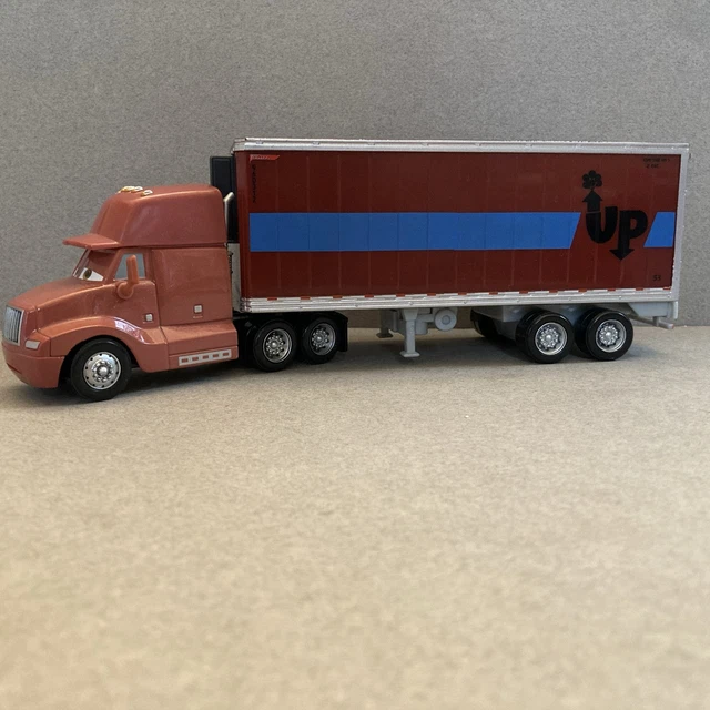 VOITURE DISNEY PIXAR Cars Camion Oliver Lightload Hauler Mattel Metal ...