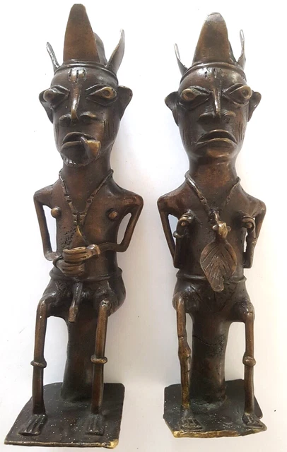 STATUETTES D'UN COUPLE de chef en bronze d'Afrique, Bénin. EUR 180,00 ...