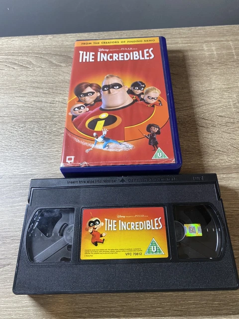 DISNEY PIXAR THE Incredibles (2005 U) PAL VHS Video Tape £10.49 ...