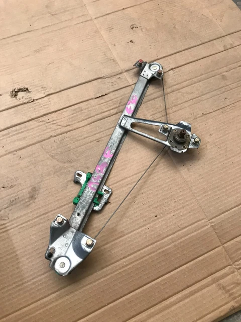 BMW E30 SALOON 4 door nsr passenger rear window mechanism winder £20.57 ...