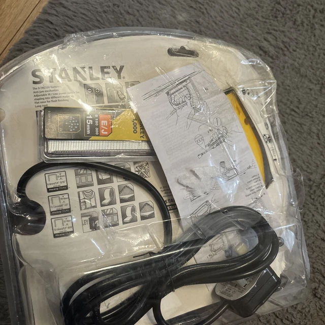 STANLEY 0-TRE550 ELECTRIC Staple/Nail Gun STA0TRE550 Box Damage 1000 ...