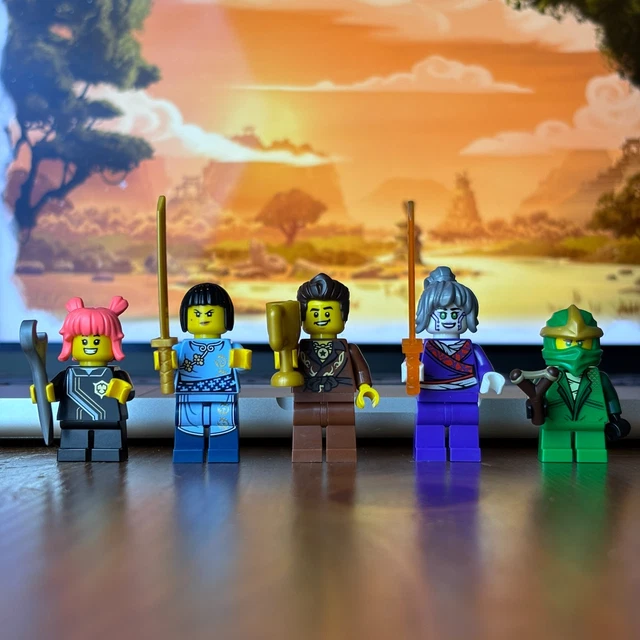 LEGO® SHOP BAM 2026 Ninjago 15th Anniversary Bundle Pixal LLoyd Nya ...