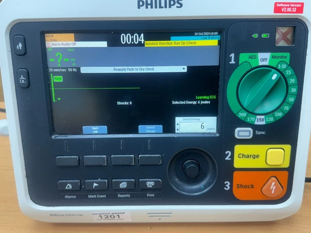 PHILIPS EFFICIA CM100 Touchscreen Vital Signs Monitor & Leads *See ...