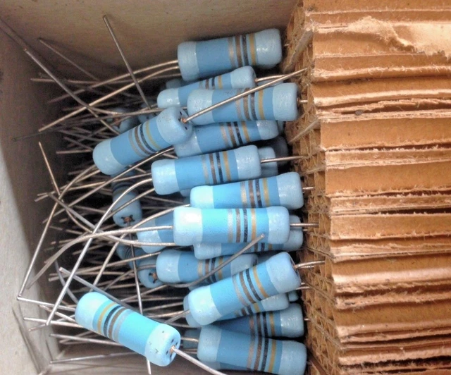 RESISTOR 300 OHM 3W (Flameproof: Corning FP3) - pack of 10 £4.88 ...