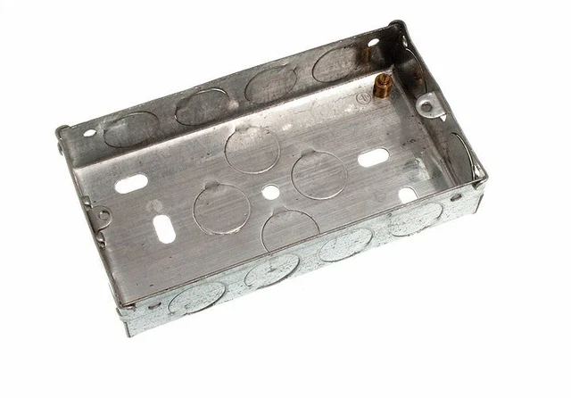 NEUF 12 X Flush Métal Arrière Boîtier Boite 2 Gang Double 25mm ...