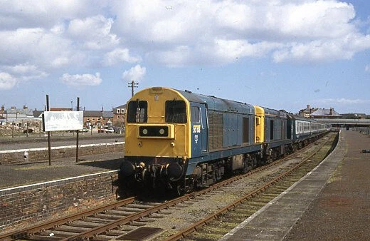 ORIGINAL COLOUR SLIDE of 20176 BR class 20 diesel loco £3.20 - PicClick UK