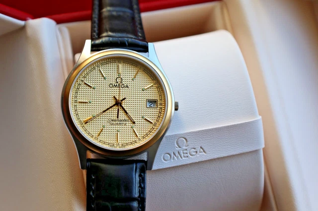 VINTAGE OMEGA SEAMASTER Embossed Dial Cal 1425 in almost perfect ...