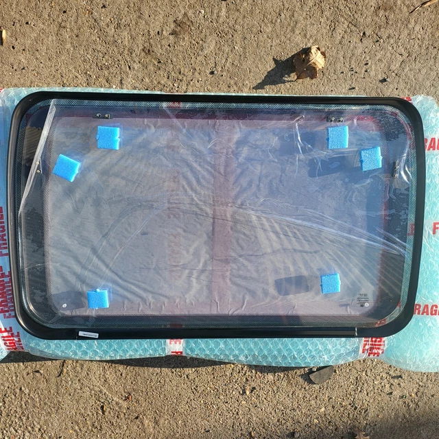 SWIFT MOTORHOME CARAVAN window Polyplastic 04.30.201.90.61.92.500 £485. ...