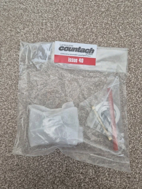 1/8 SCALE DEAGOSTINI Build Your Own The Lamborghini Countach Lp500S Car ...