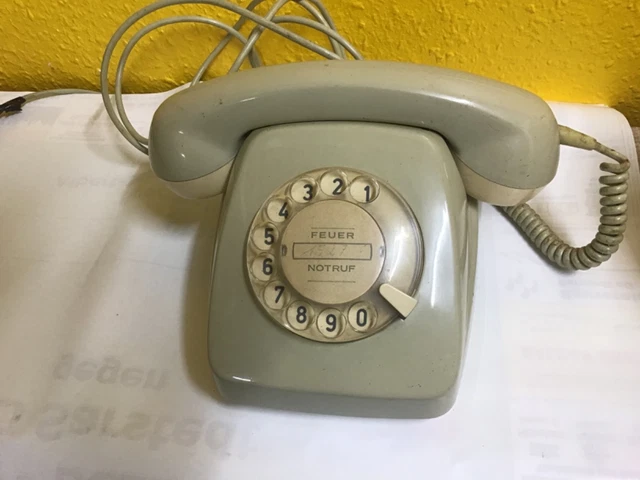 ANTIQUE TELEPHONE WITH DIAL FeTAp 611-2a DEUTSCHE POST £13.63 - PicClick UK