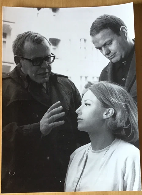 SPERRBEZIRK SUZANNE ROQUETTE Harald Leipnitz Pressefoto #c Will Tremper ...