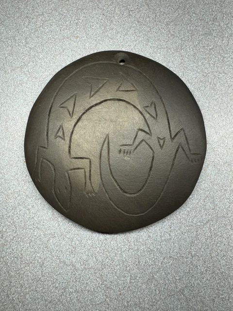 INDIAN ARTIFACT DRILLED Engraved Slate Disc Gorget Native American ...