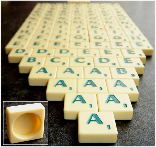 FULL SET OF letters (100) original Scrabble tiles (green letter & round ...