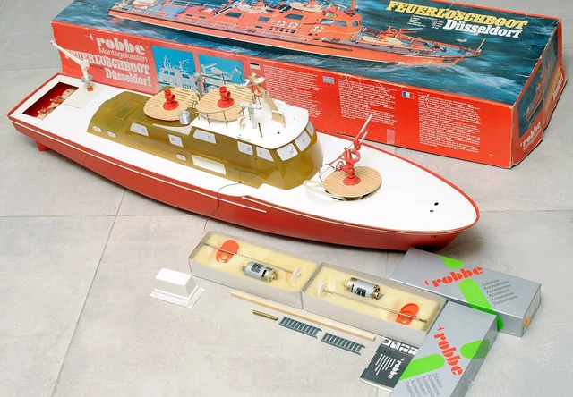 ROBBE FEUERLÖSCHBOOT DÜSSELDORF ++ ungebaut, teilkomplett ++ 1160mm lang ++ EUR 62,00 - PicClick DE
