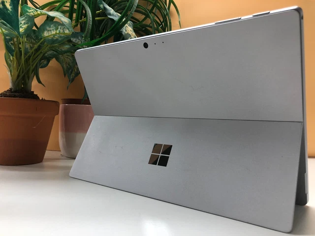 MICROSOFT SURFACE PRO 6 -256GB SSD- 8GB Ram -i5 Core - Keyboard connector defect EUR 150,00 ...