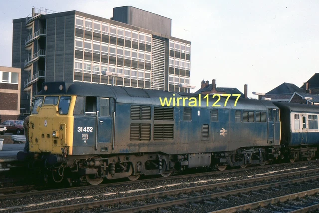 ORIGINAL RAILWAY SLIDE Class 31 31452 at Doncaster 24.03.85 £2.99 ...