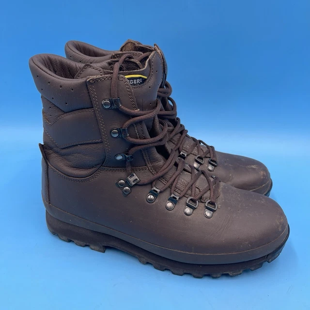 BRITISH ARMY BROWN Leather Altberg Defender Combat Boots Vibram - Size ...