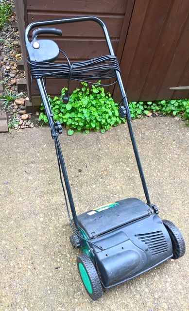 GARDENLINE ELECTRIC LAWN Rake with Fast Spinning Spring Tines £12.00 ...