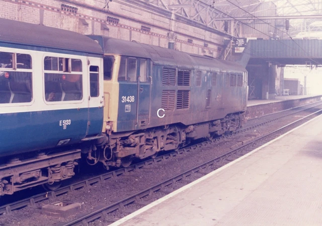 BRITISH RAILWAY B.R Photograph - Class 31 31428 At Manchester Pic 09/05 ...