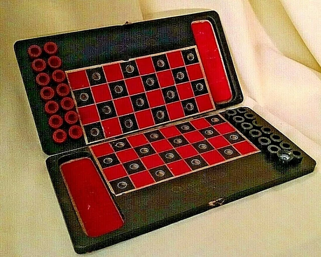 CANADIAN CLUB WHISKY Checkers Vintage 1910 Hiram Walker Sons Wooden ...