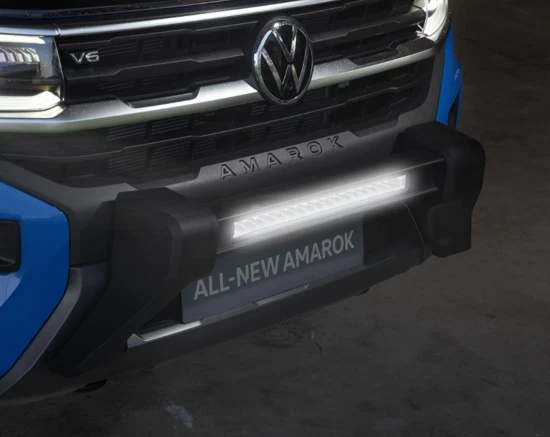 GENUINE! NEW 22-CURRENT VW Amarok Nudge Bar w/ Integrated Light Bar ...