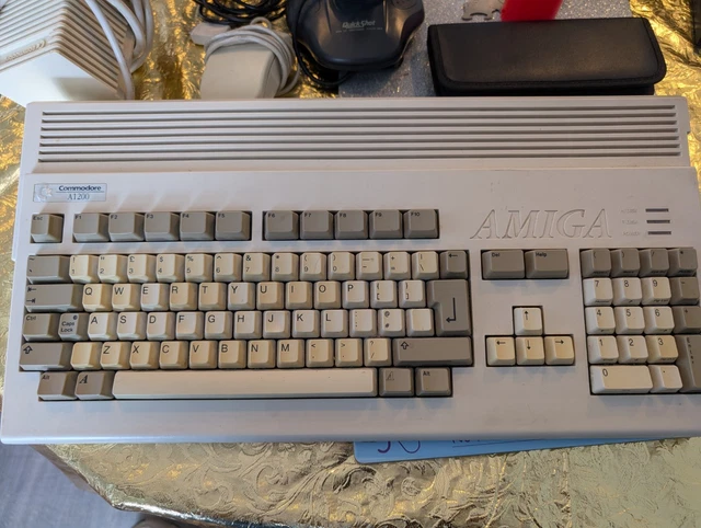 COMMODORE AMIGA 1200 - 85GB HDD £272.00 - PicClick UK