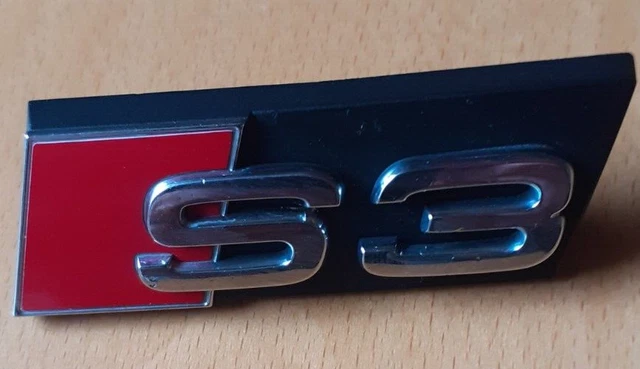 AUDI A3 S3 8V Emblem Logo Schriftzug Kühlergrill 8P0853736A Original ...