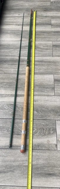 RARE VINTAGE OLIVERS of Knebworth 11ft glass course fishing rod +bag ...