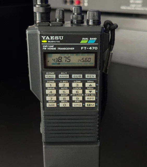 YAESU FT-470 2M/70CM-DUOBANDHANDFUNKGERÄT - VHF/UHF EUR 75,00 - PicClick DE