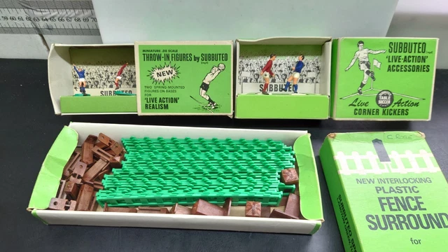 VINTAGE 1970 SUBBUTEO Table Soccer Fence C131 throw in & corner kicker ...