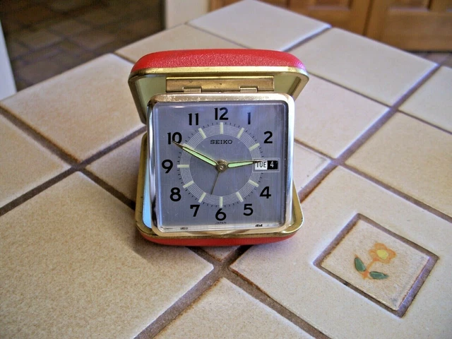 VINTAGE SEIKO JAPAN Red Travel Fold Up Alarm Clock Day Date Glow £27.36 ...