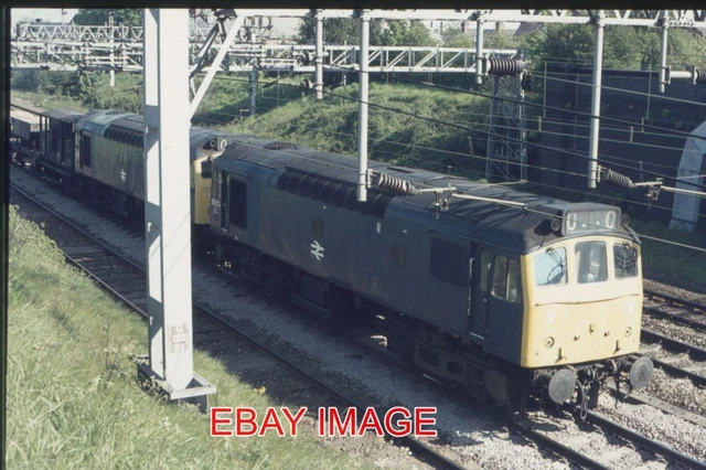 ORIGINAL 35MM SLIDE CLASS 25 LOCO NO 25213 AT ATHERSTONE 5/77 £2.75 ...