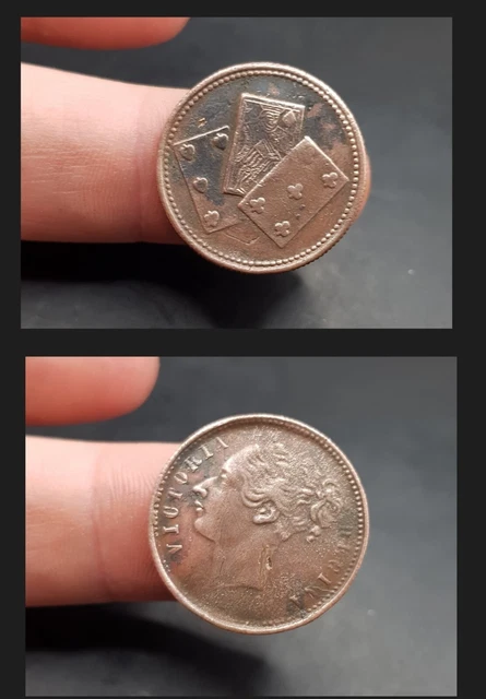 OLD ANTIQUE QUEEN & Empress Victoria Playing Cards Gaming Token Coin £ ...