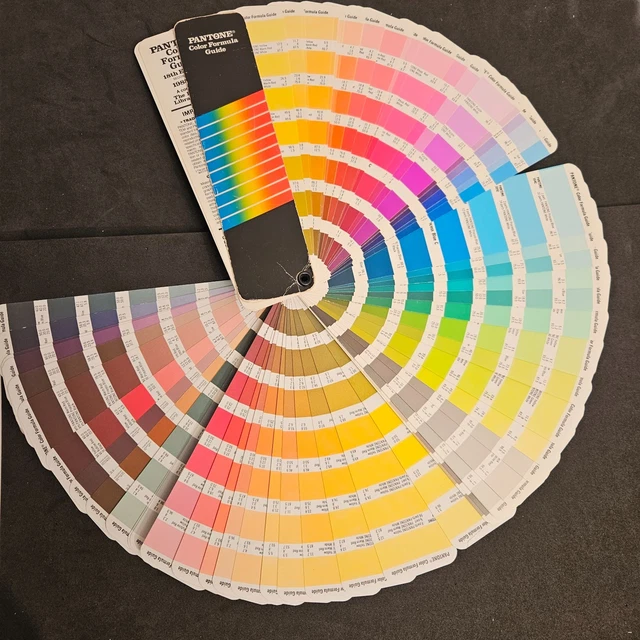 PANTONE COLOR (COLOUR) Formula Guide 18th Edition second printing 1985 ...