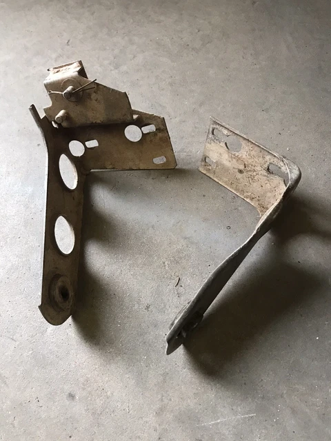 LAND ROVER DEFENDER original Early radiator brackets 90 110 NRC8609 ...