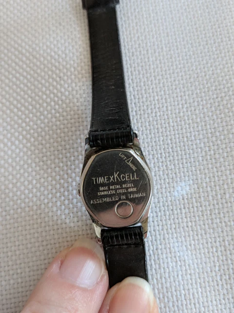 VINTAGE TIMEX WATCH K cell Need a new battery $10.00 - PicClick CA